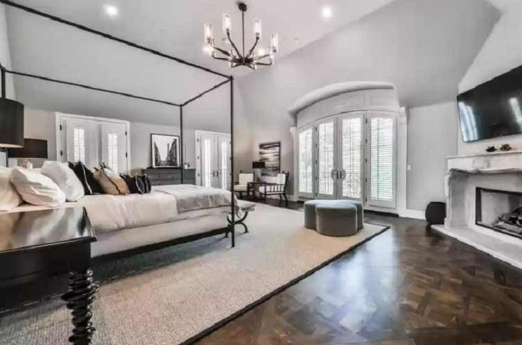 The Rock trasloca a Beverly Hills: la nuova casa è ancora più lussuosa