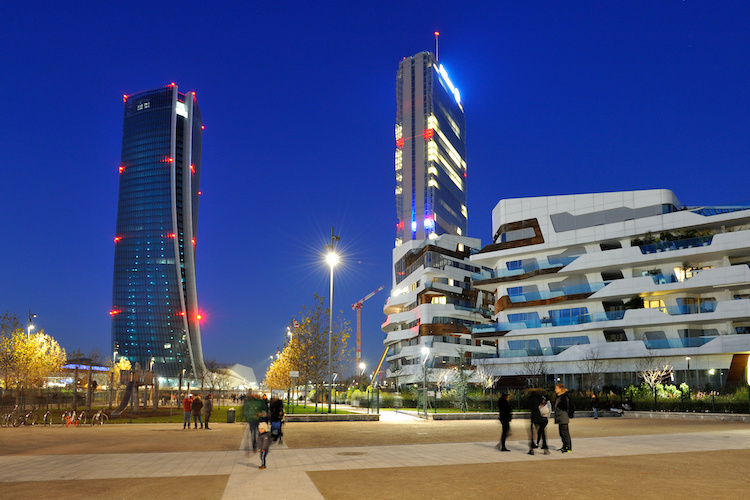 Cosa vedere nel quartiere di CityLife a Milano e quanto costa viverci