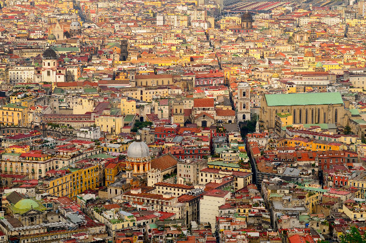 Abitare nel quartiere Soccavo di Napoli: cosa vedere e quali sono i ...