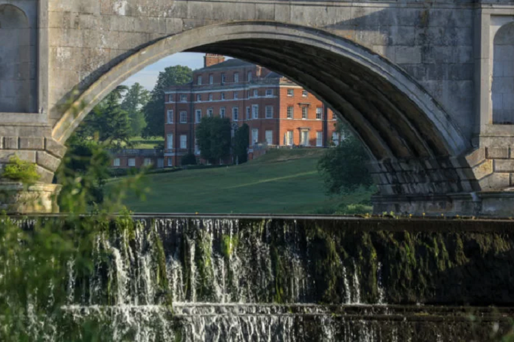 The Crown 5: le location dov'è ambientata la nuova stagione