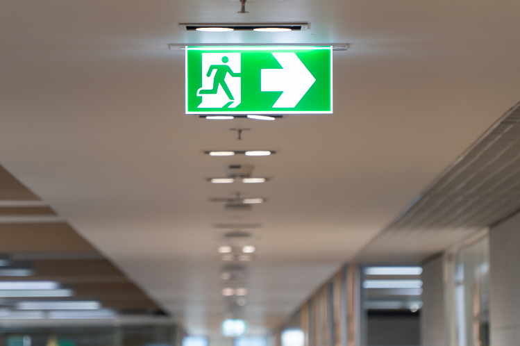 Luci di emergenza in casa: ecco perché è bene installarle