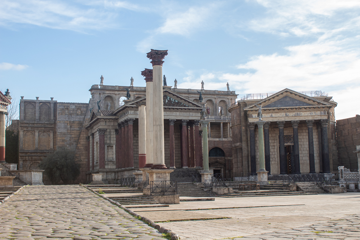 Studi di Cinecittà: storia, dove si trovano e come si possono visitare?