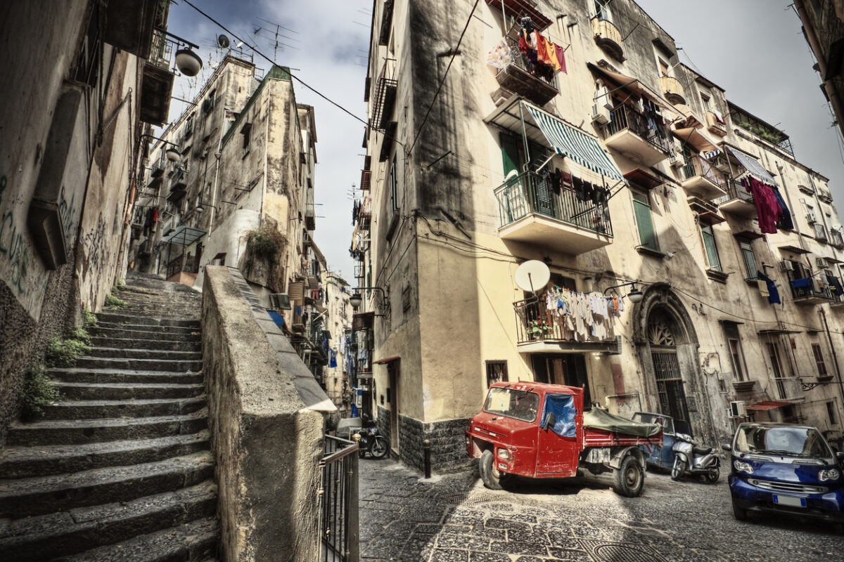 Forcella: what to see in this neighbourhood of Naples and how much ...