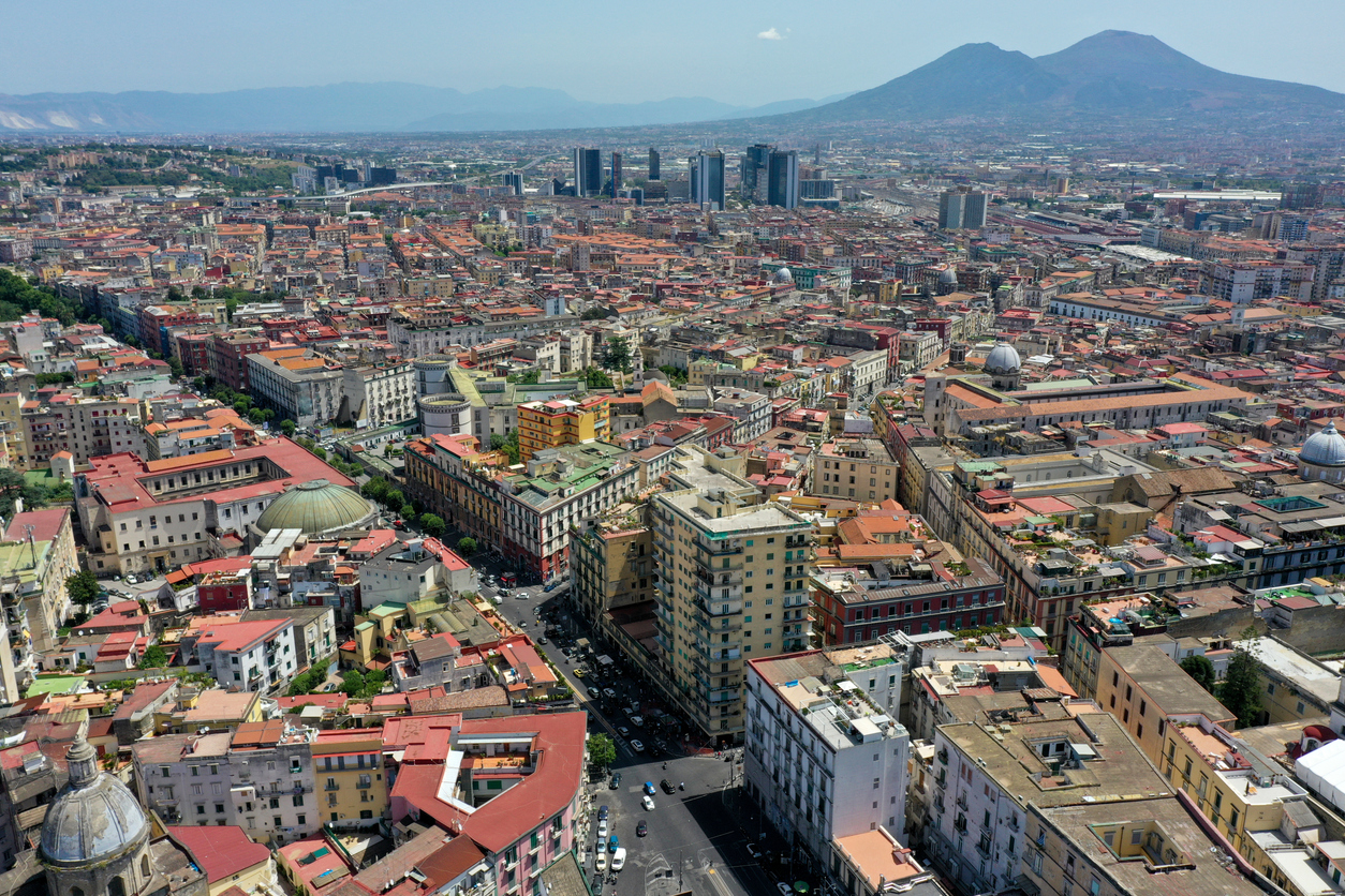 What are the Decumani of Naples and where do they get their name?